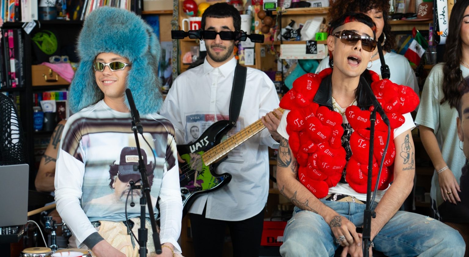 Ca7riel & Paco Amoroso y su Tiny Desk Concert que es super adictivo ...